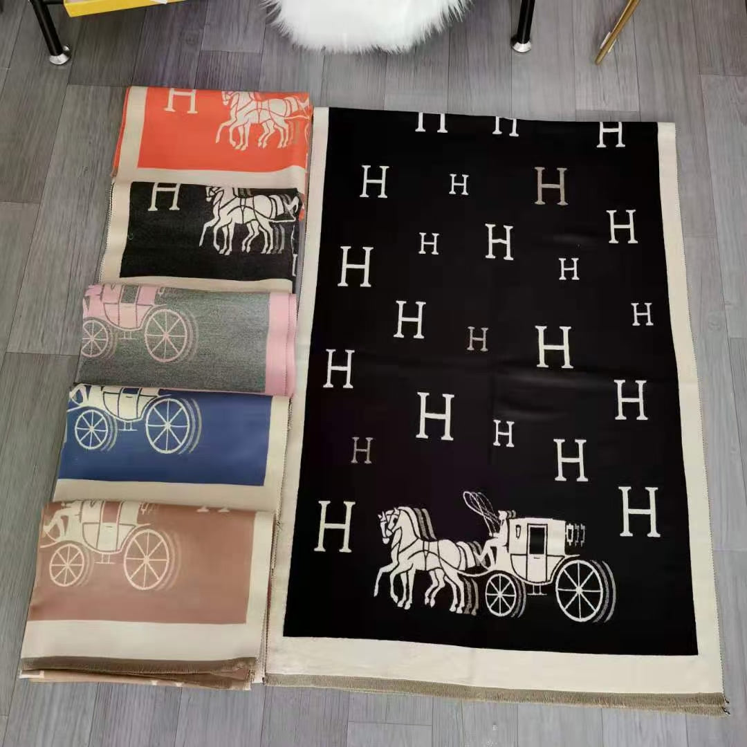 Horse Cashmere Scarf/Shawl - Blue – Esprit Equestrian Wear